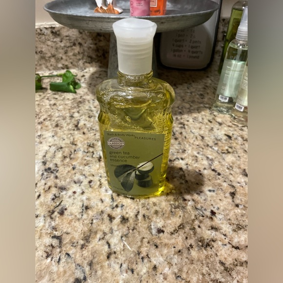Bath & Body Works | Bath & Body | Rare Green Tea And Cucumber Essence ...